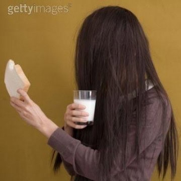 24 Extremely Weird Stock Photographs