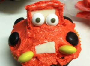 16 Horrendously Awful Disney Cake Disasters