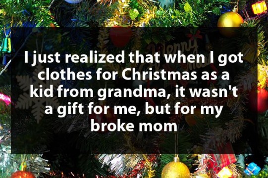 16 Very Important Shower Thoughts About Christmas