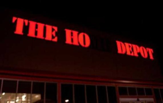 19 Burnt-Out Store Signs That REALLY Need to be Replaced