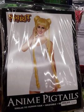 21 Ridiculous Knockoff Costumes That Aren't Fooling Anyone
