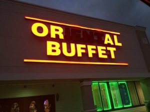 28 Hilariously Broken Neon Signs