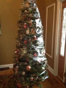 16 Pet-Proof Christmas Trees