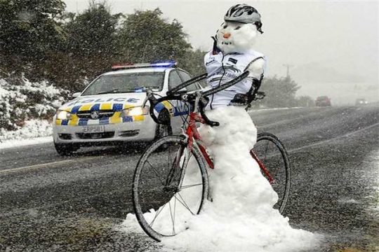 32 Crazy, Weird, Funny Snowmen