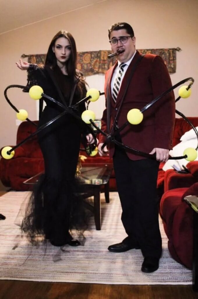 40 Funny And Clever Halloween Pun Costumes Guaranteed To Make Your ...