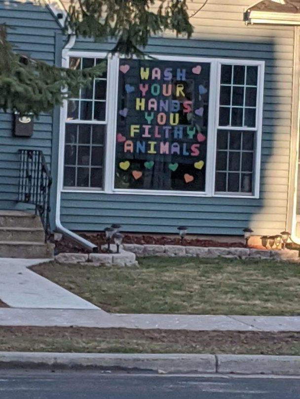 Funny Quarantine Signs Are A Great Way To Communicate With Distance