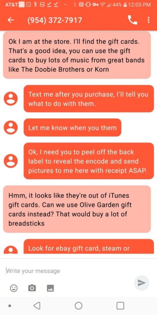 Guy Gets Hilarious Revenge On A Scammer By Trolling Them (39 Pics)