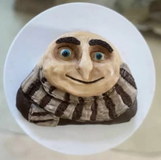 Baker Creates Cakes That Range From Cute To Unsettling Using “Cursed ...