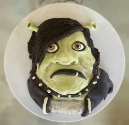 Baker Creates Cakes That Range From Cute To Unsettling Using “Cursed ...