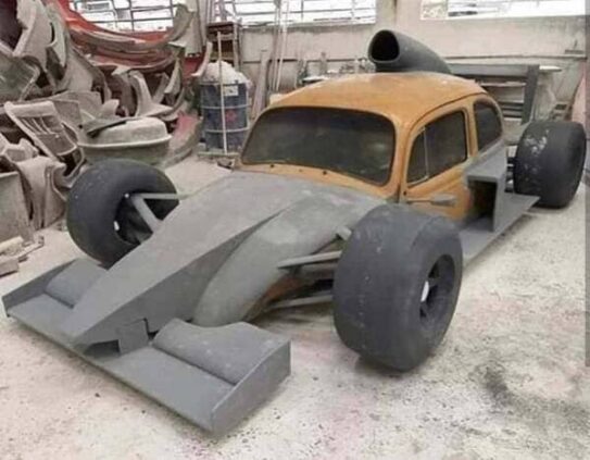 Unnecessary, And Quite Frankly Ridiculous Car Mods (24 Pics)