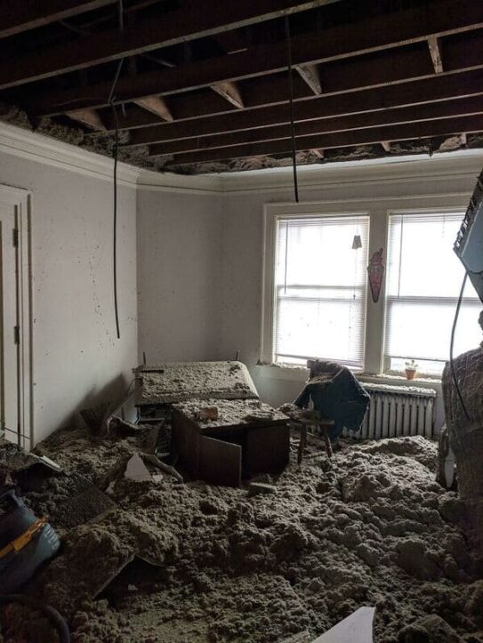 Buy A House They Said (35 Home Improvement Fails)