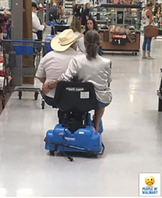 Walmart Customers Who Live Up To Their Reputation