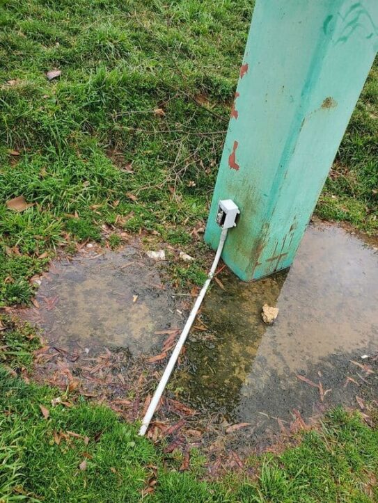 Something Tells Me That's Not Up To Code (25 OSHA Fails)