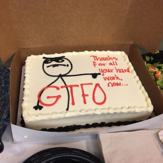 Kind Of Mean But Definitely Funny Farewell Cakes (25 Pics)