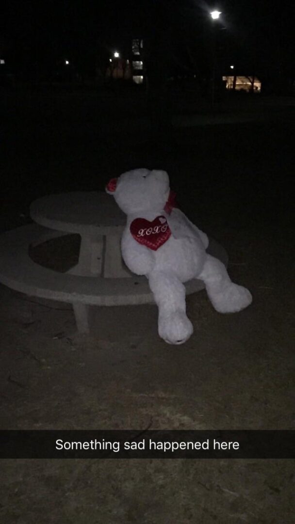 Sad Cringe Pics That'll Make You Want To Crawl Out Of Your Skin