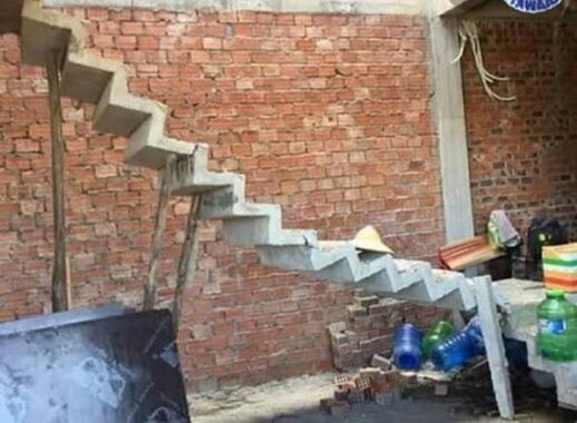 Stairs Shouldn't Have A Difficulty Ranking This High (25 Needlessly ...