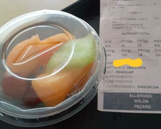 Patients Are Sharing The Worst Hospital Food They've Been Served (65 Pics)