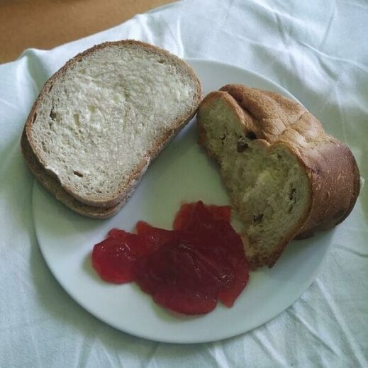 Patients Are Sharing The Worst Hospital Food They've Been Served (65 Pics)