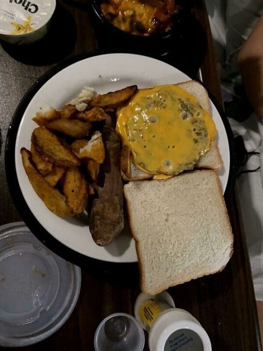 Patients Are Sharing The Worst Hospital Food They've Been Served (65 Pics)
