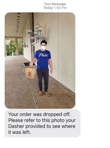 People Are Sharing Funny "Proof Of Delivery" Photos Their Drivers Took ...