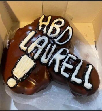 "I Guess There's A Cake For Every Occasion" - 21 Hilariously Chaotic Cakes