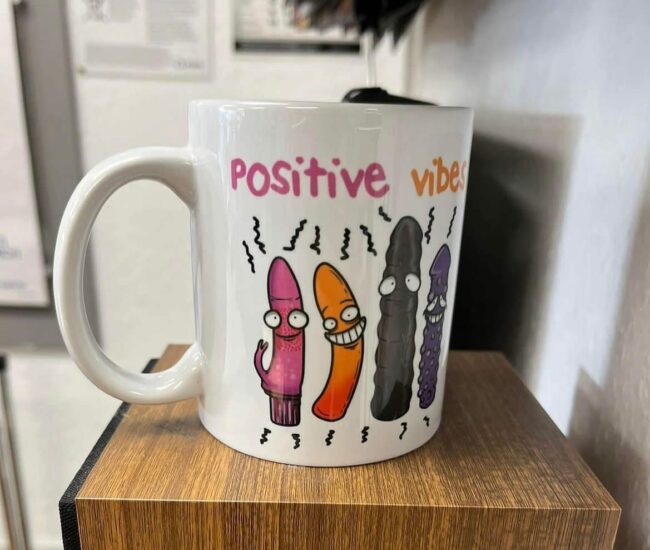 This Instagram Account Shares Pics Of Funny, Weird, And Offensive ...