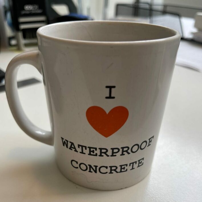 This Instagram Account Shares Pics Of Funny, Weird, And Offensive ...