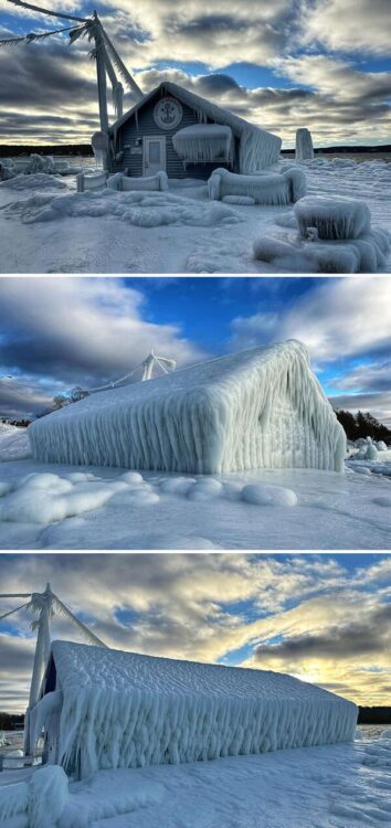 45 Crazy Pictures Of The Freezing Cold That Prove Winter Is A Force To ...