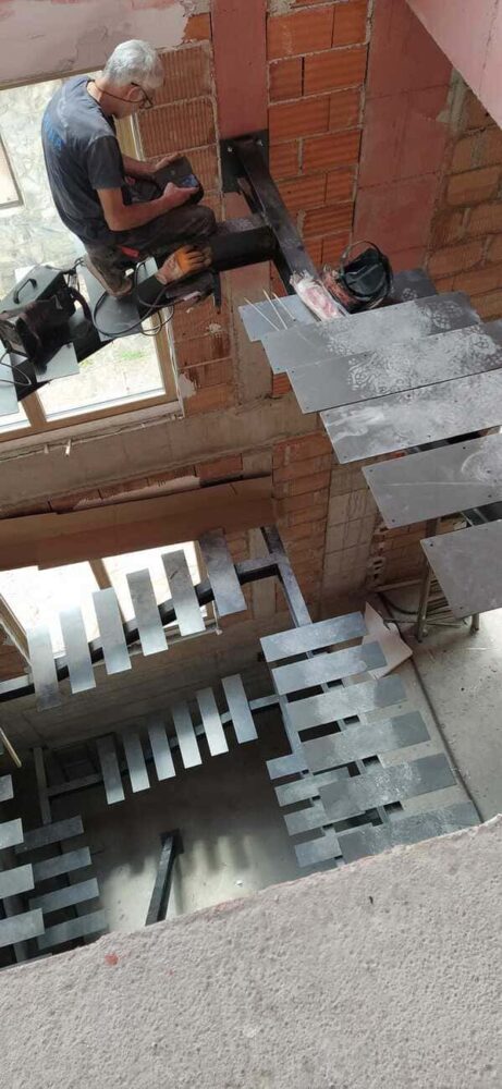 Work Safety Fails That Would Make OSHA Cringe (30 Pics)