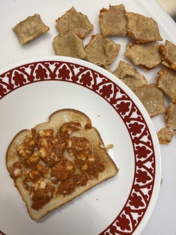 25 Of The Most Heinous "Pizza Crimes" Ever Committed