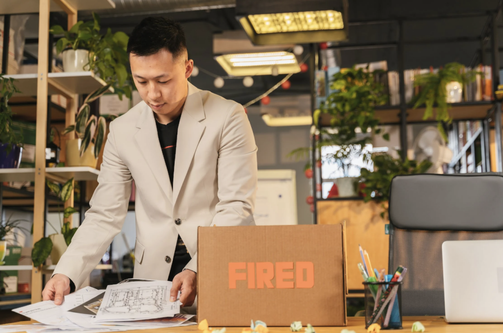 Beloved Manager Gets Fired Unethically, But An Employee Saw It Coming ...