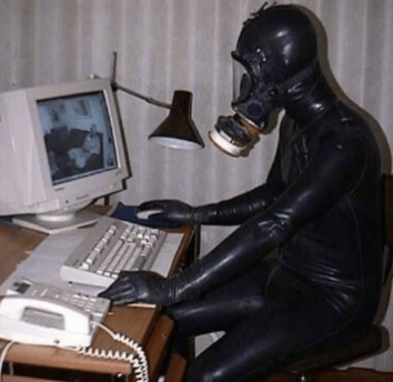 "You Need To Touch Some Grass" — 20+ Cursed Gamer Setup Memes From The ...