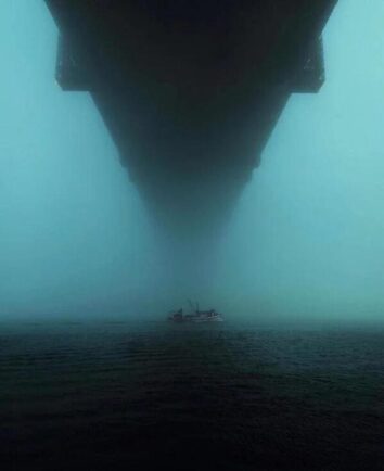 30 Photos of Gigantic Things That'll Both Terrify You And Remind You ...