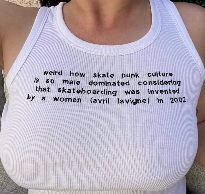 40+ Funny And Utterly Insane "Shirts That Go Hard" Spotted In Public ...