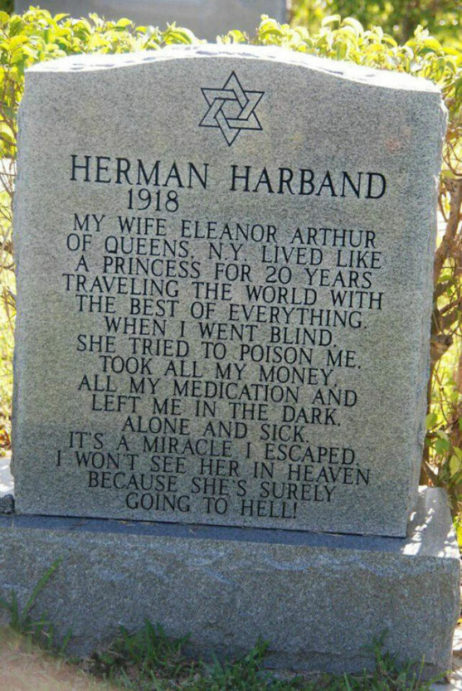 40 Funny Epitaphs From Hilarious People Who Went Out On A Laugh