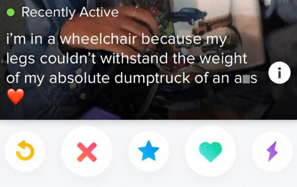 40 Hilarious Tinder Profiles That Prove If You Keep Swiping You'll Find ...