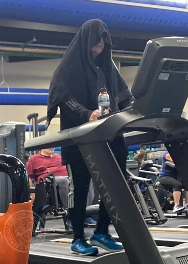 38 Funny Star Wars Memes That Hit The Womp Rat Bullseye This Week ...