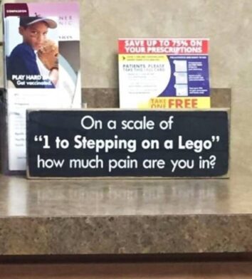30+ Funny LEGO Memes That Are More Relatable Than Stepping On A Brick ...