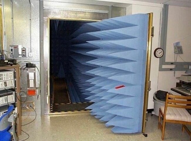 40 Weirdly Unsettling “Liminal Space” Pictures That'll Give You Anxiety ...