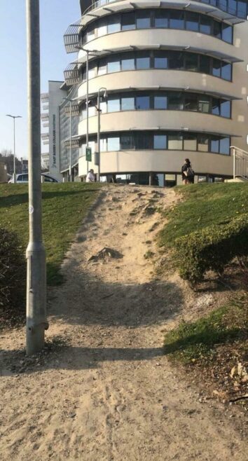 40 Cool Examples From "Desire Path" That Highlight Our Love For ...