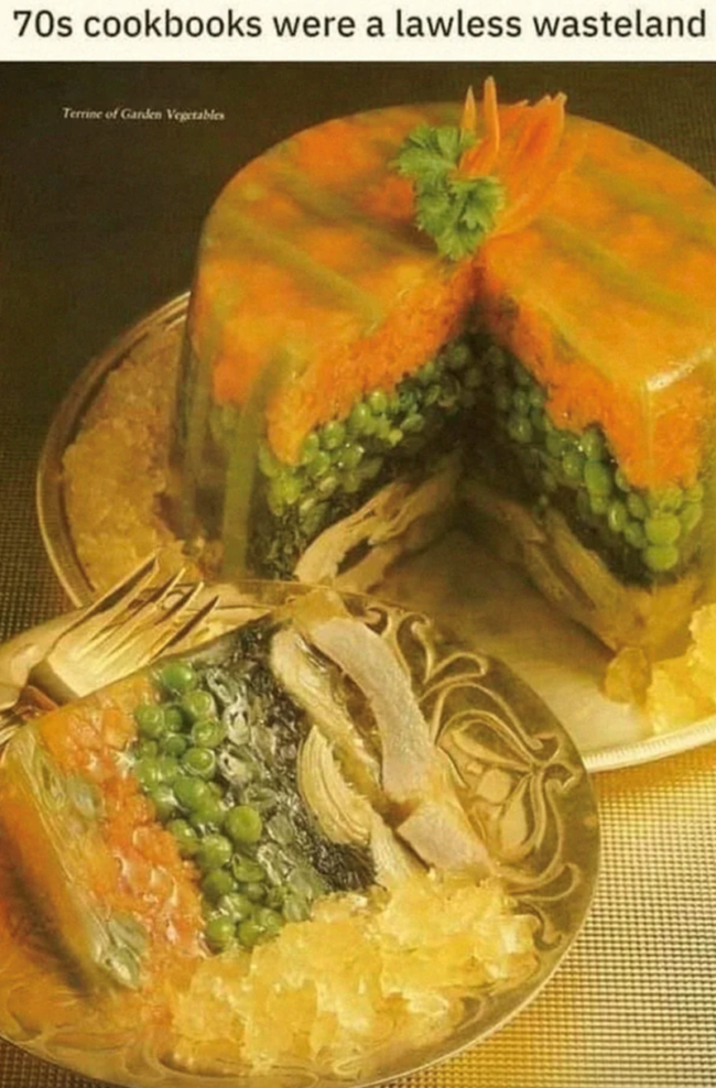 20 Cursed Thanksgiving Dishes That Really Put The "Grim" In Pilgrim