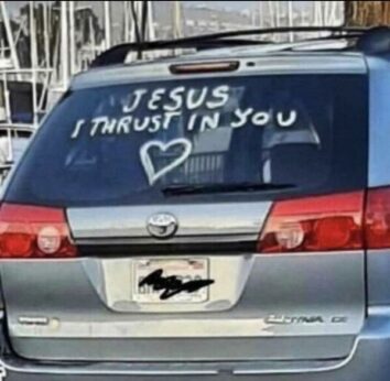 40 Funny English Grammar Fails That Turn Language Mistakes Into Laughter