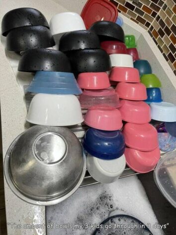 35 Random And/Or Funny Pictures To Spice Up Your Afternoon