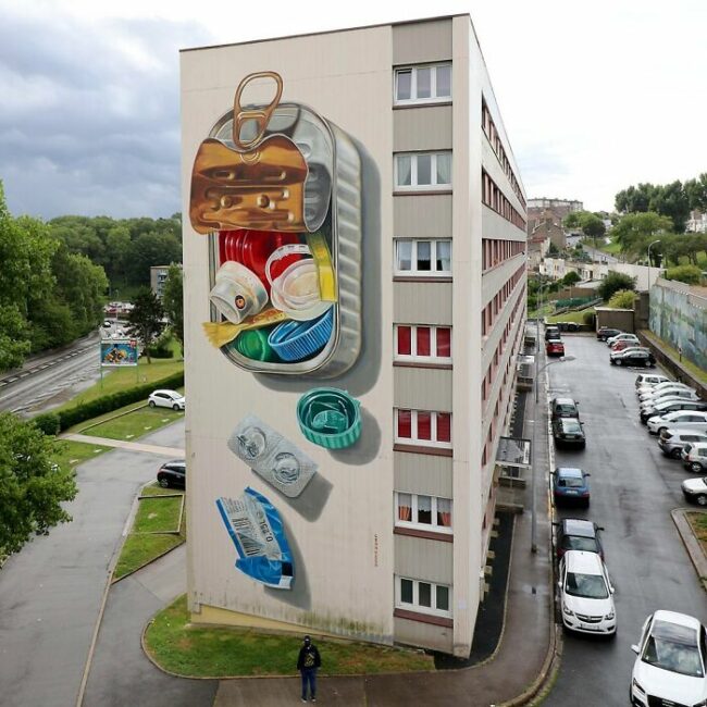 35 Mystifying 3D Murals With Hidden Messages From Artist Leon Keer
