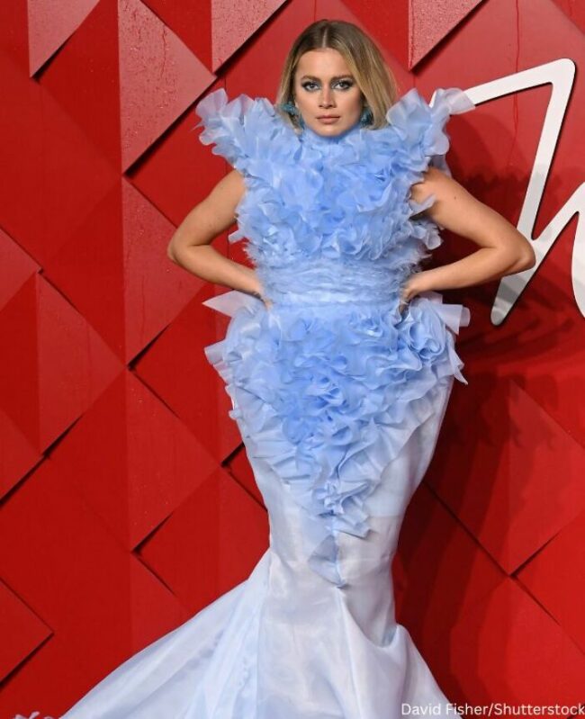 45 Times Dresses Were So Bad They (Rightfully) Got Shamed Online