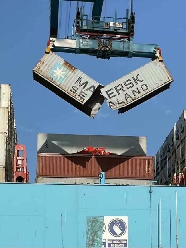 45 Fails That Would Be Hilarious If They Didn't Look So Expensive, But ...