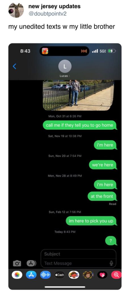 40 Funny Gen Z Texts That Millennial Siblings Can't Stop Laughing At