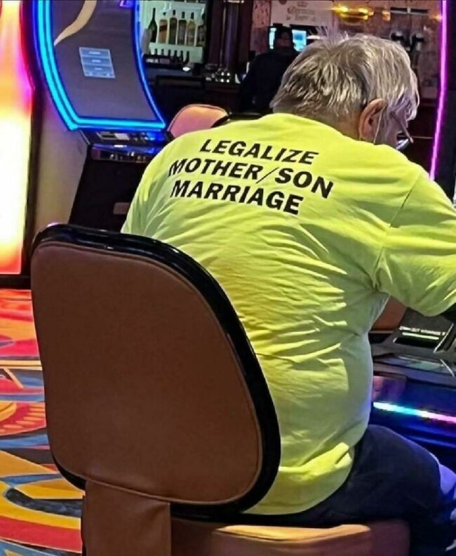 30 Oddly Specific T-Shirts That Are Equal Parts Hilarious Wholesome And ...