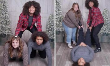 JCPenney Awkward Christmas Photo Challenge Goes Viral On TikTok With Hilariously Fun Family ...
