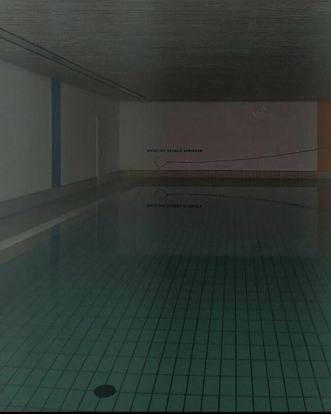 40 Unsettling "Liminal Spaces" That'll Leave You With A Creepy Feeling